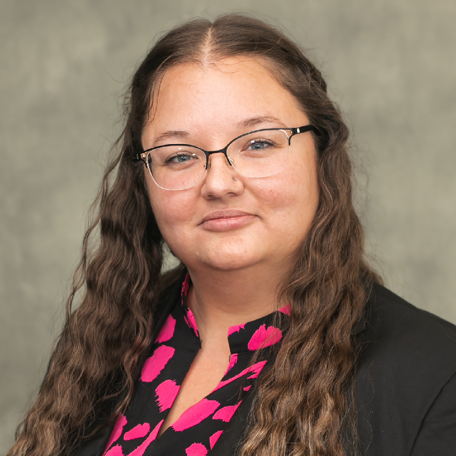 Stephanie Larson | Sauk Valley Bank